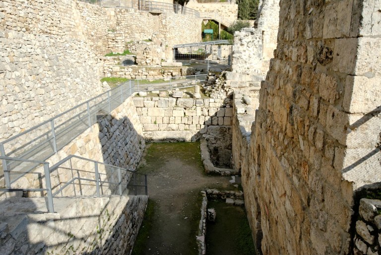 Pools of Bethesda Puzzle Archaeologists – Tours to the Holy Land